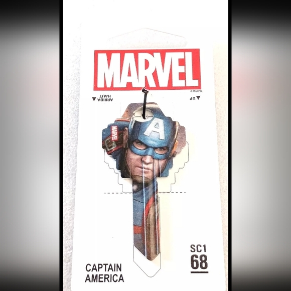 Marvel | Other | Marvel Avengers Captain America Door Lock Sc 68 Key ...